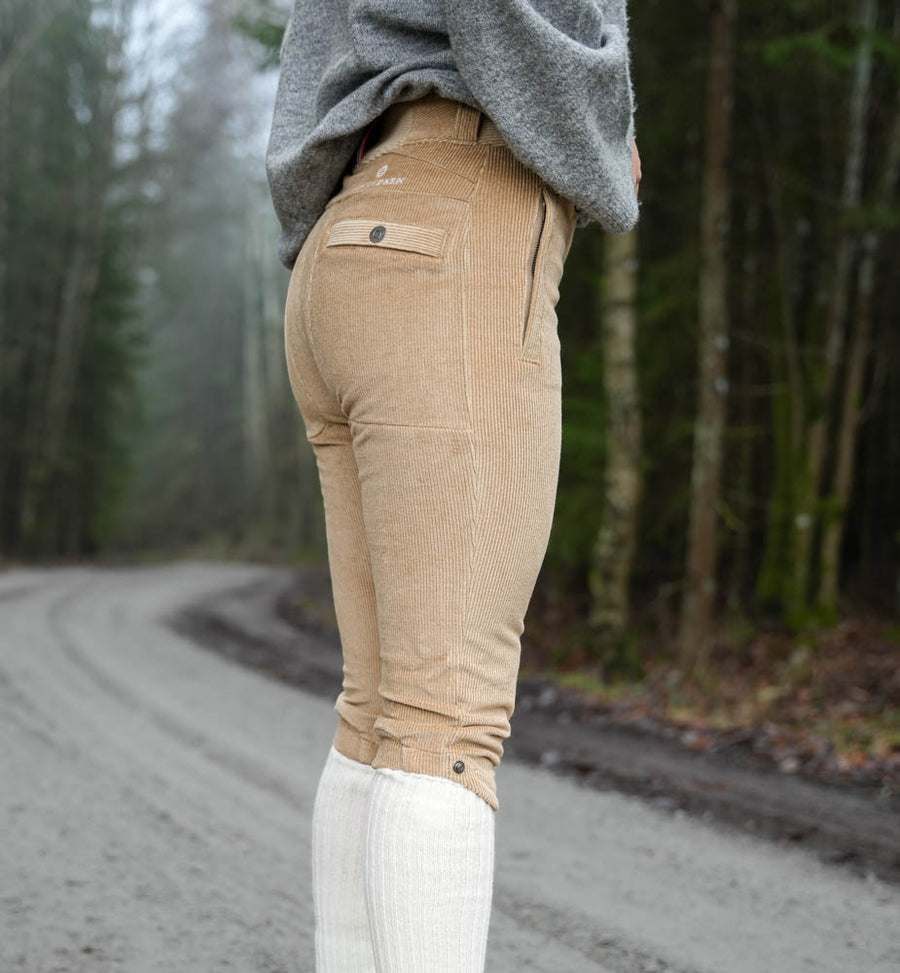 Amundsen Nikkers - Ikonisk og funksjonelt tradisjonstøy! – Framsport